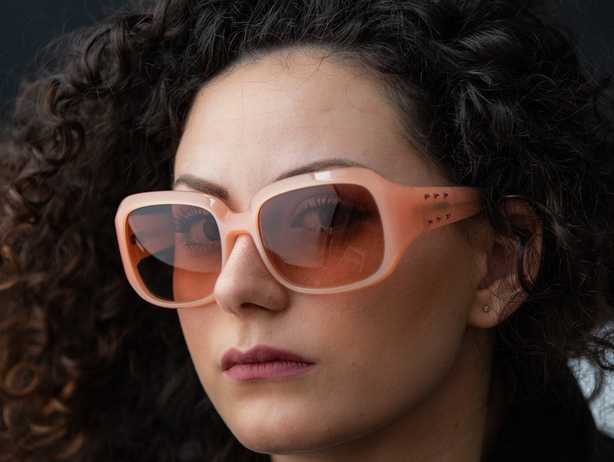 2000s La Perla sunglasses peach squared SPE094P – Lipari Vintage Eyewear